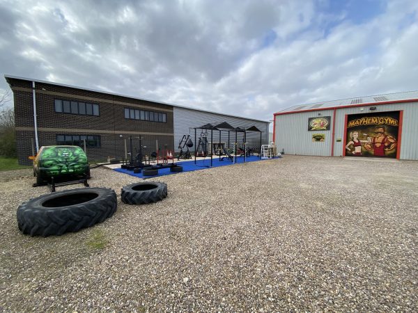 Muscle Yard! – Mayhem Gym