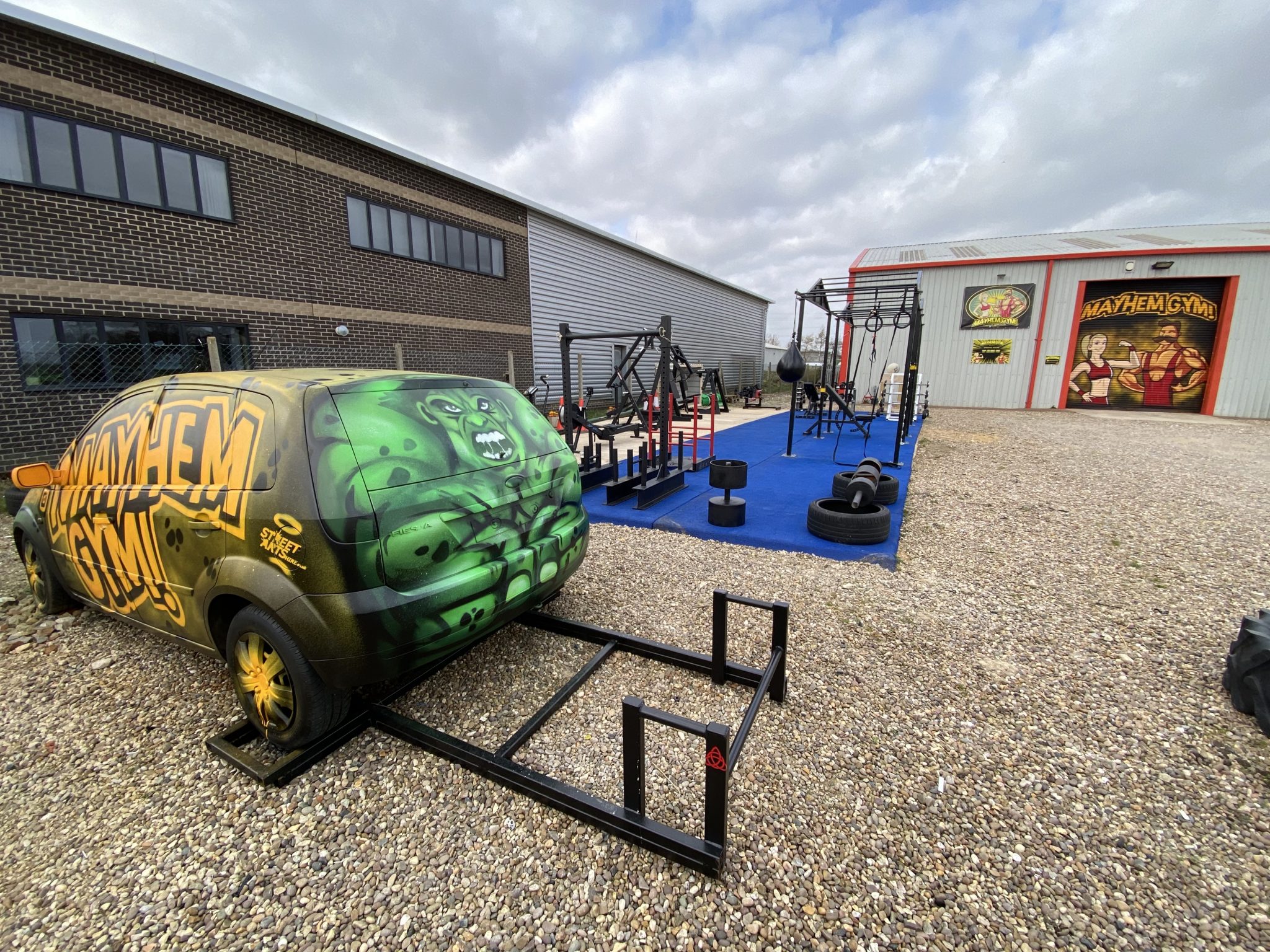 Muscle Yard! – Mayhem Gym