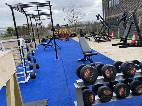 Muscle Yard! – Mayhem Gym